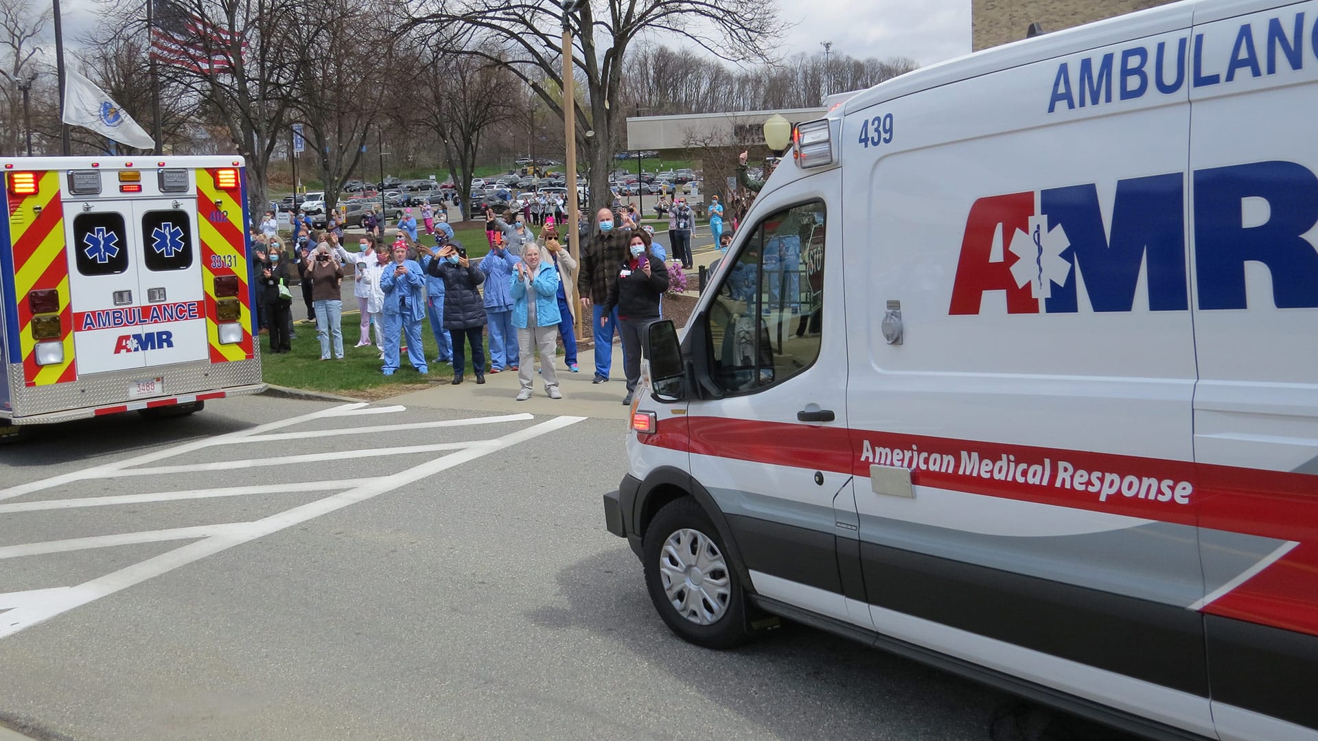 First Responders Pay Tribute to Mercy Medical Center Healthcare ...